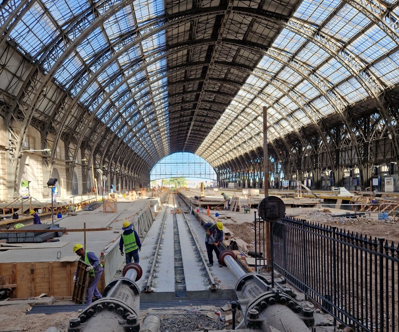 Modernising Retiro Station Tracks - edilon)(sedra