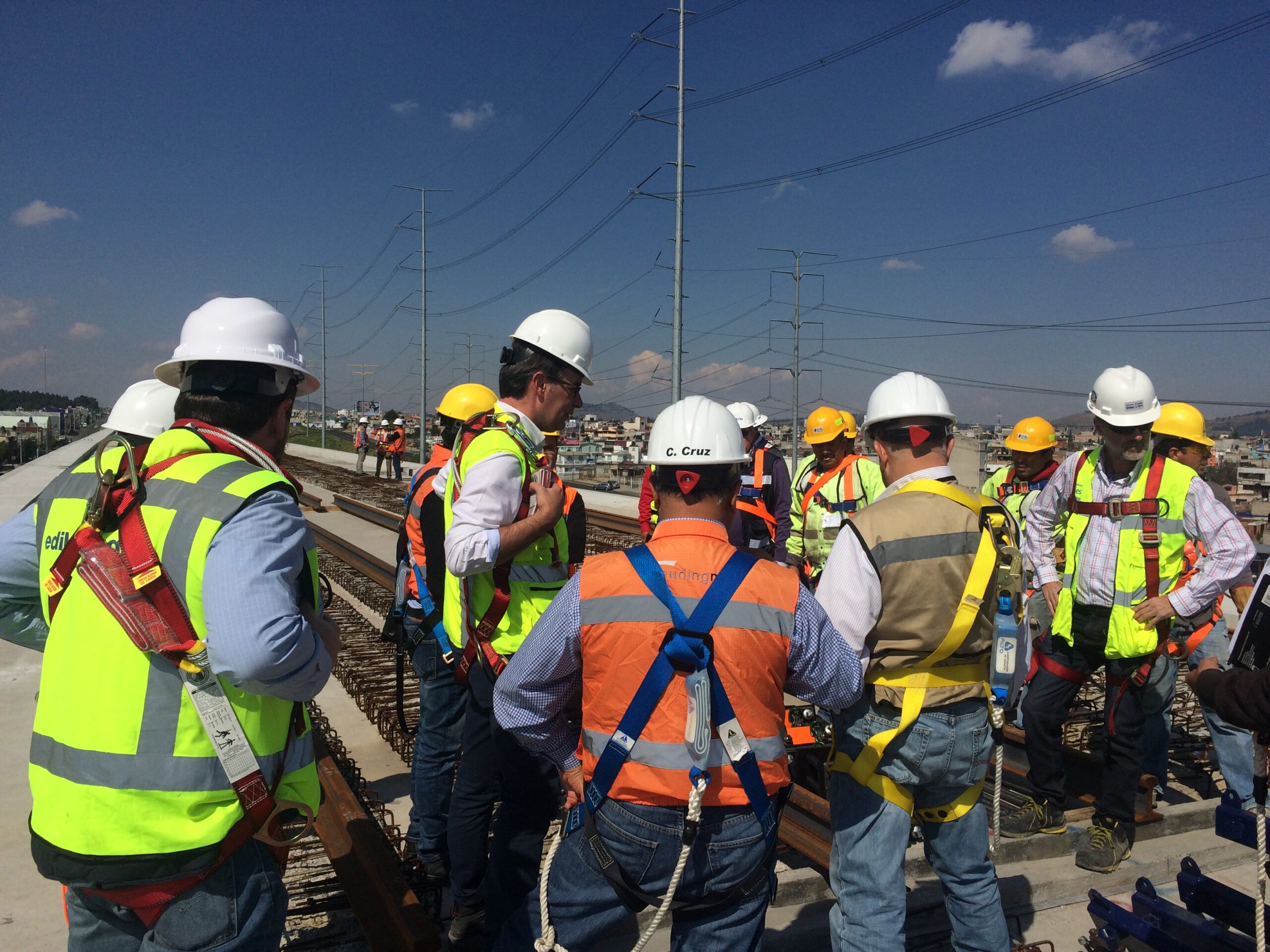 Technical Expertise: e)(s in Toluca's Mega Rail Project - edilon)(sedra